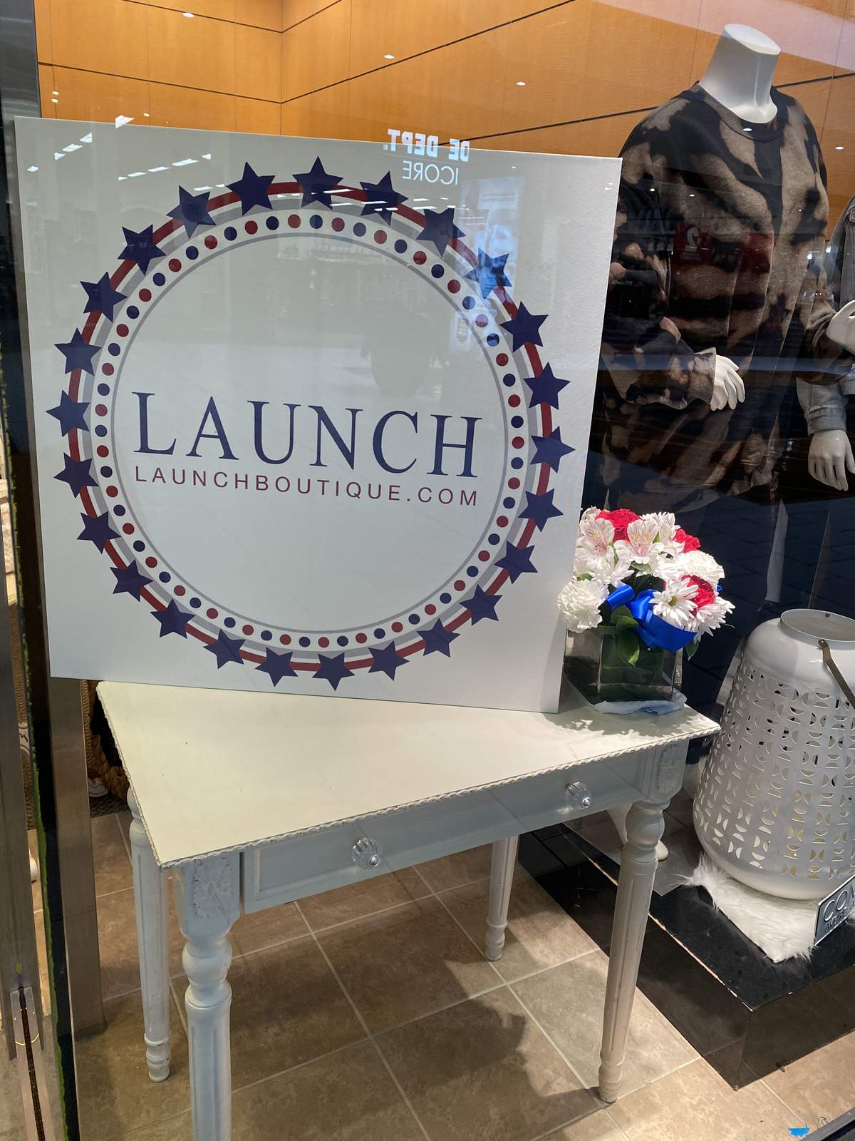 Red, White and Blue Launch Grand Opening - Window display & decor Party ...