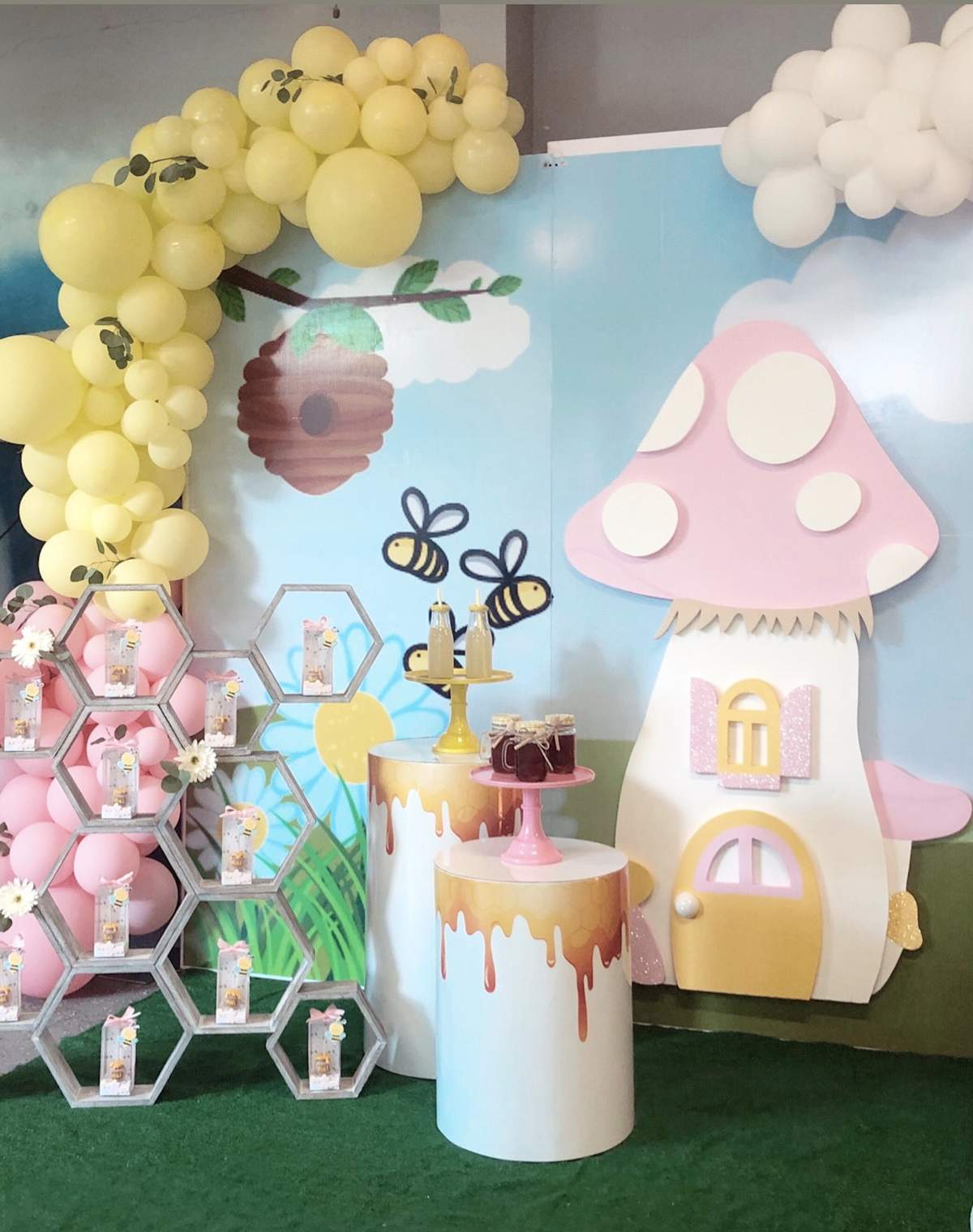 Bee Birthday Party Ideas | Photo 9 of 16 | Catch My Party