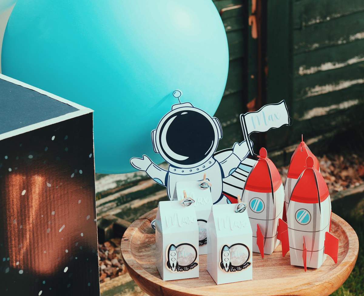 Space / Rocket Birthday Party Ideas | Photo 2 of 13 | Catch My Party