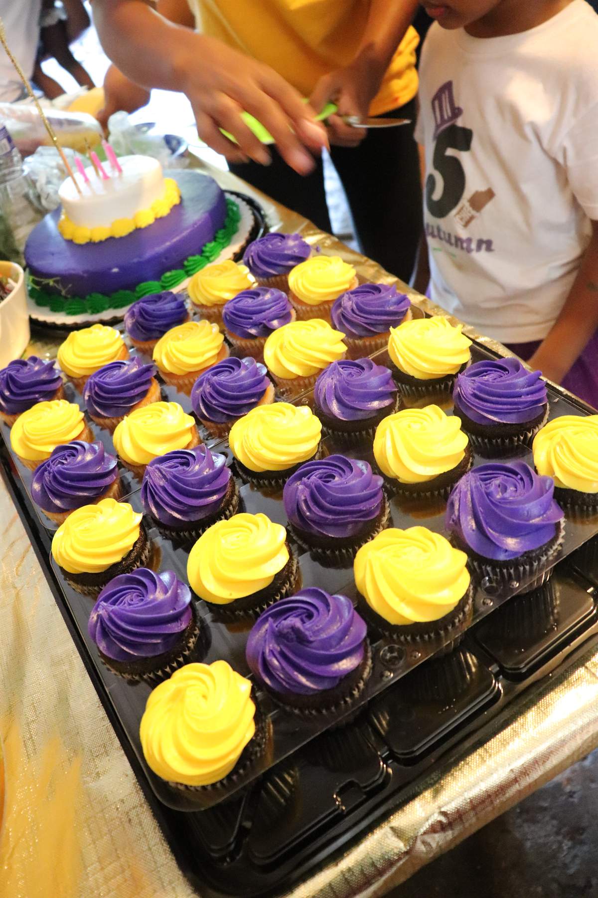 Willy Wonka/ Charlie And The Chocolate Factory Birthday Party Ideas ...