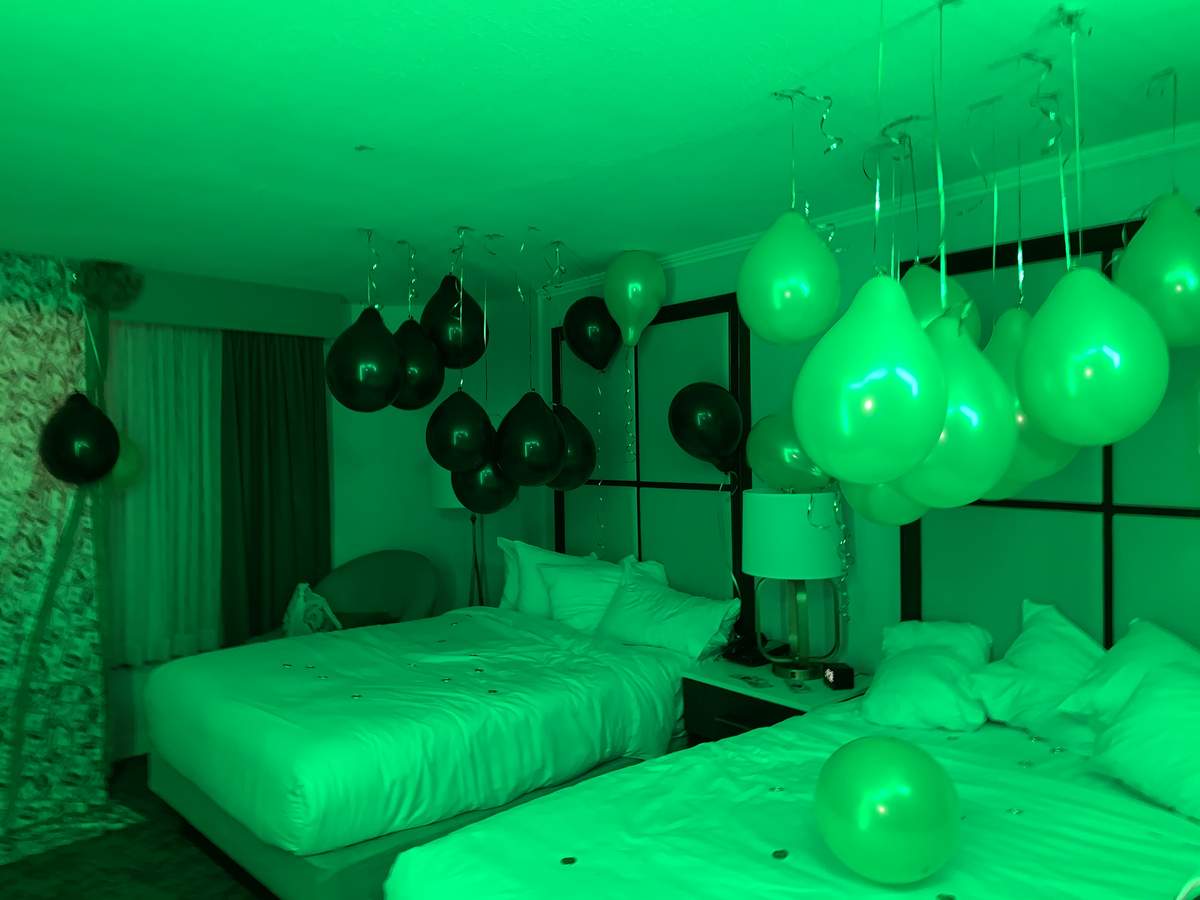 Money Theme Birthday Party Ideas | Photo 9 of 14 | Catch My Party