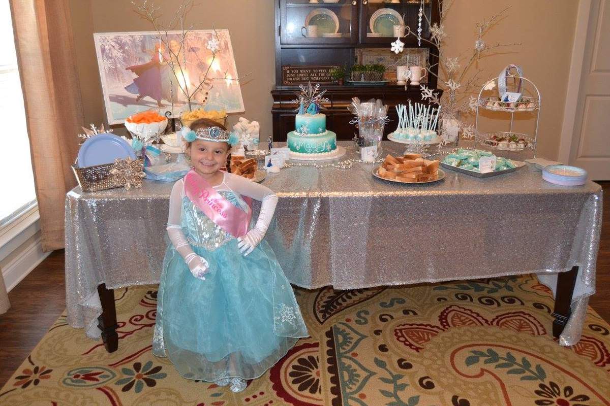 Frozen (Disney) / Birthday "Mailey's Frozen 4th Birthday" | Catch My Party