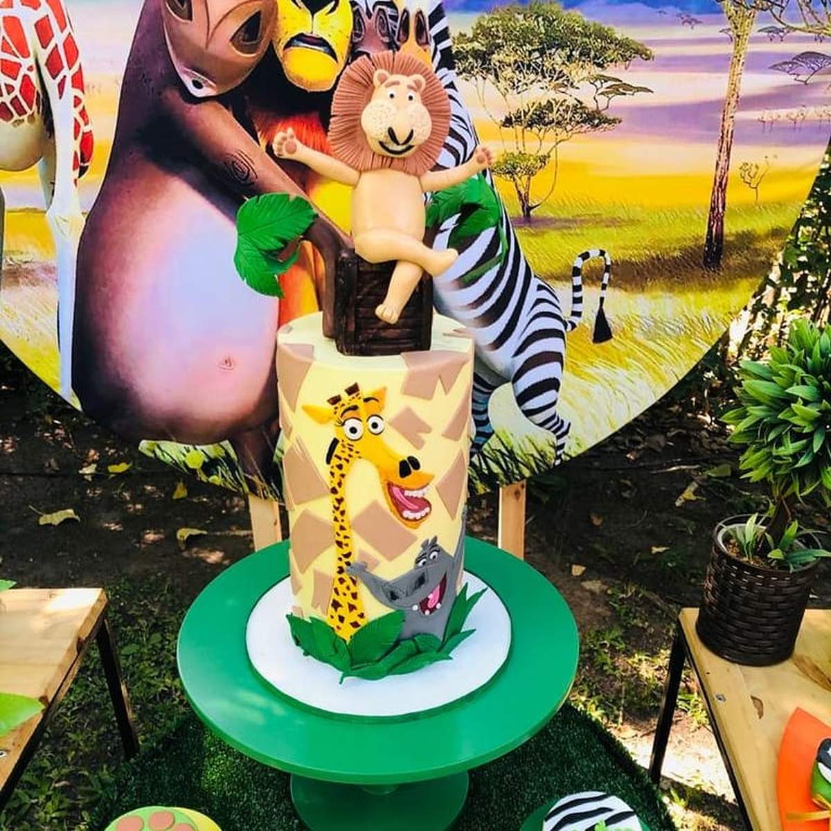 Madagascar Birthday Party Ideas | Photo 4 of 21 | Catch My Party