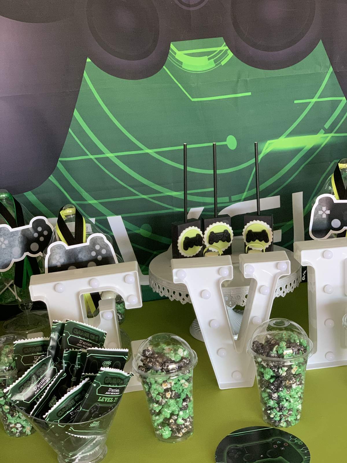 Game on Birthday Party Ideas | Photo 10 of 11 | Catch My Party