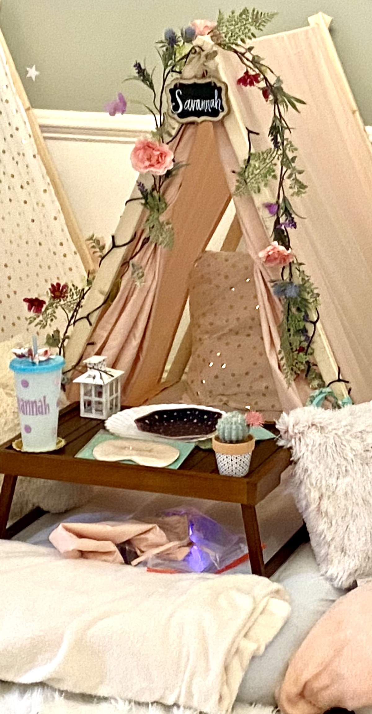 Sleepover, boho, tent party Birthday Party Ideas | Photo 6 of 24 ...