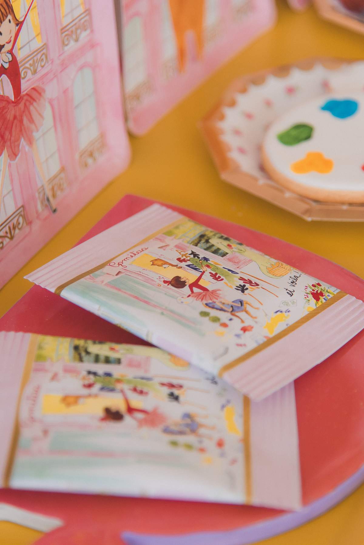 Lola and Dutch Birthday Party Ideas | Photo 1 of 32 | Catch My Party