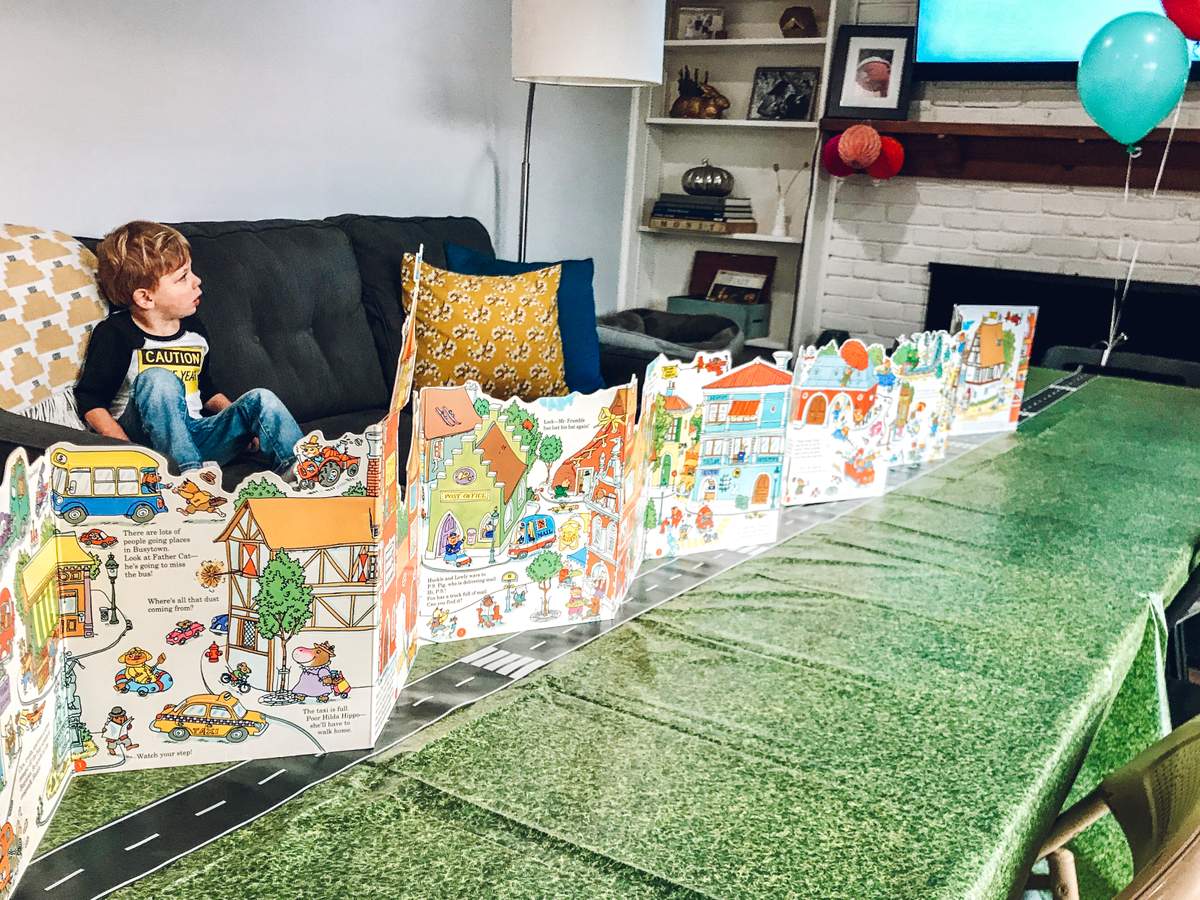 Richard Scarry's Busy World of Busytown Birthday Party Ideas | Photo 1 ...