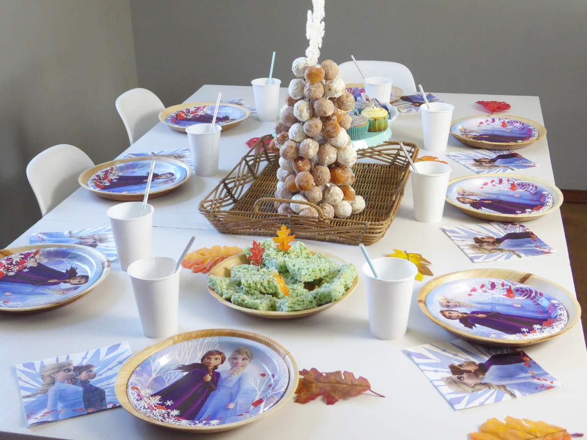 Disney Frozen Birthday Party Ideas | Photo 13 of 16 | Catch My Party