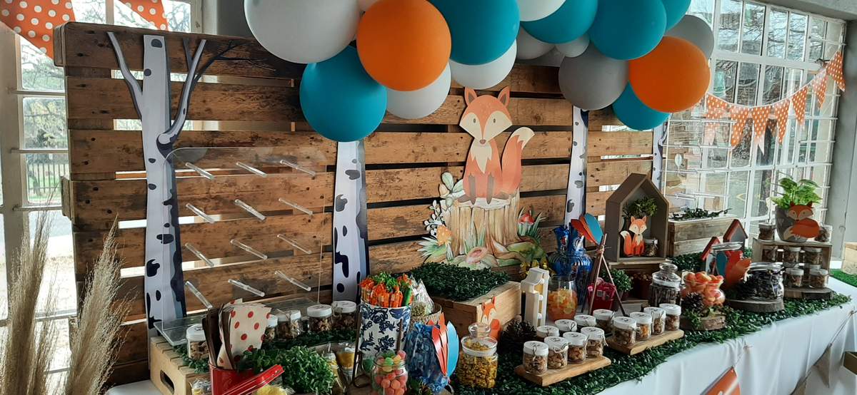 Fox Birthday Party Ideas | Photo 1 of 29 | Catch My Party