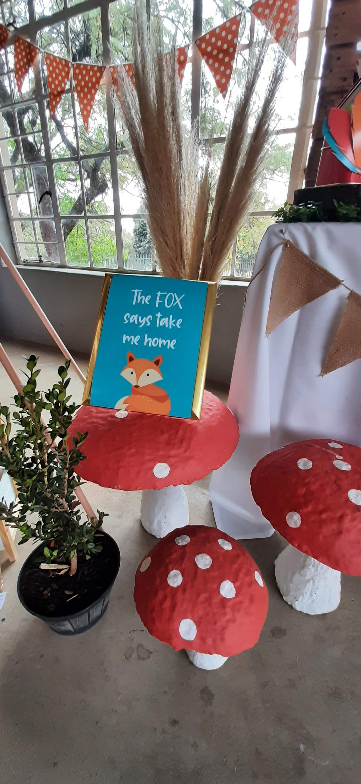 Fox Birthday Party Ideas | Photo 1 of 29 | Catch My Party