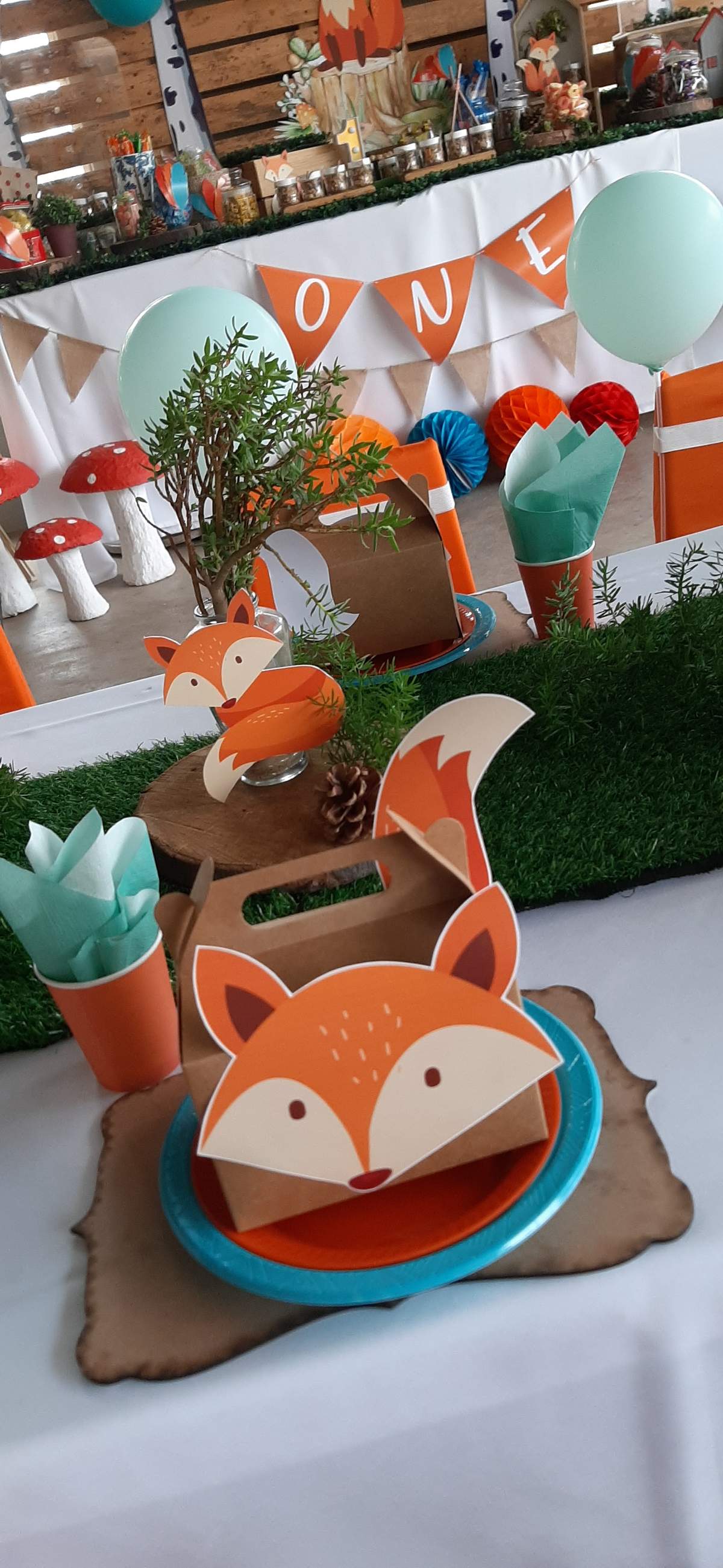 Fox Birthday Party Ideas | Photo 1 of 29 | Catch My Party