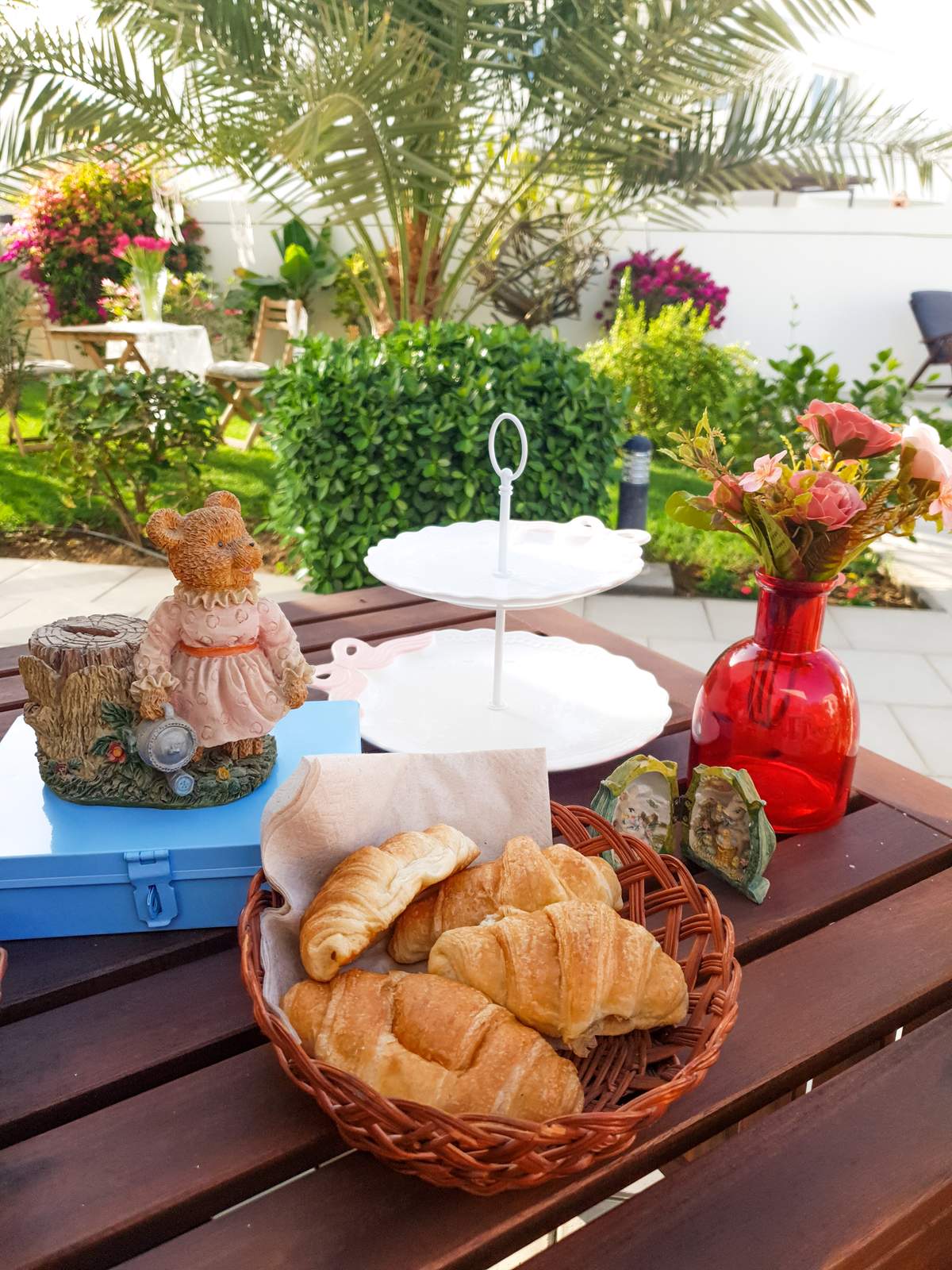 Picnic Brunch Birthday Party Ideas | Photo 1 of 12 | Catch My Party