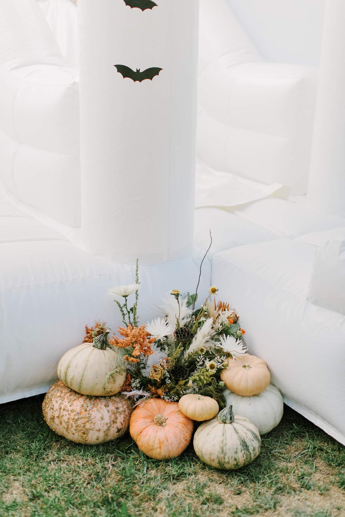 halloween/ghoul vibes Halloween Party Ideas | Photo 41 of 91 | Catch My ...