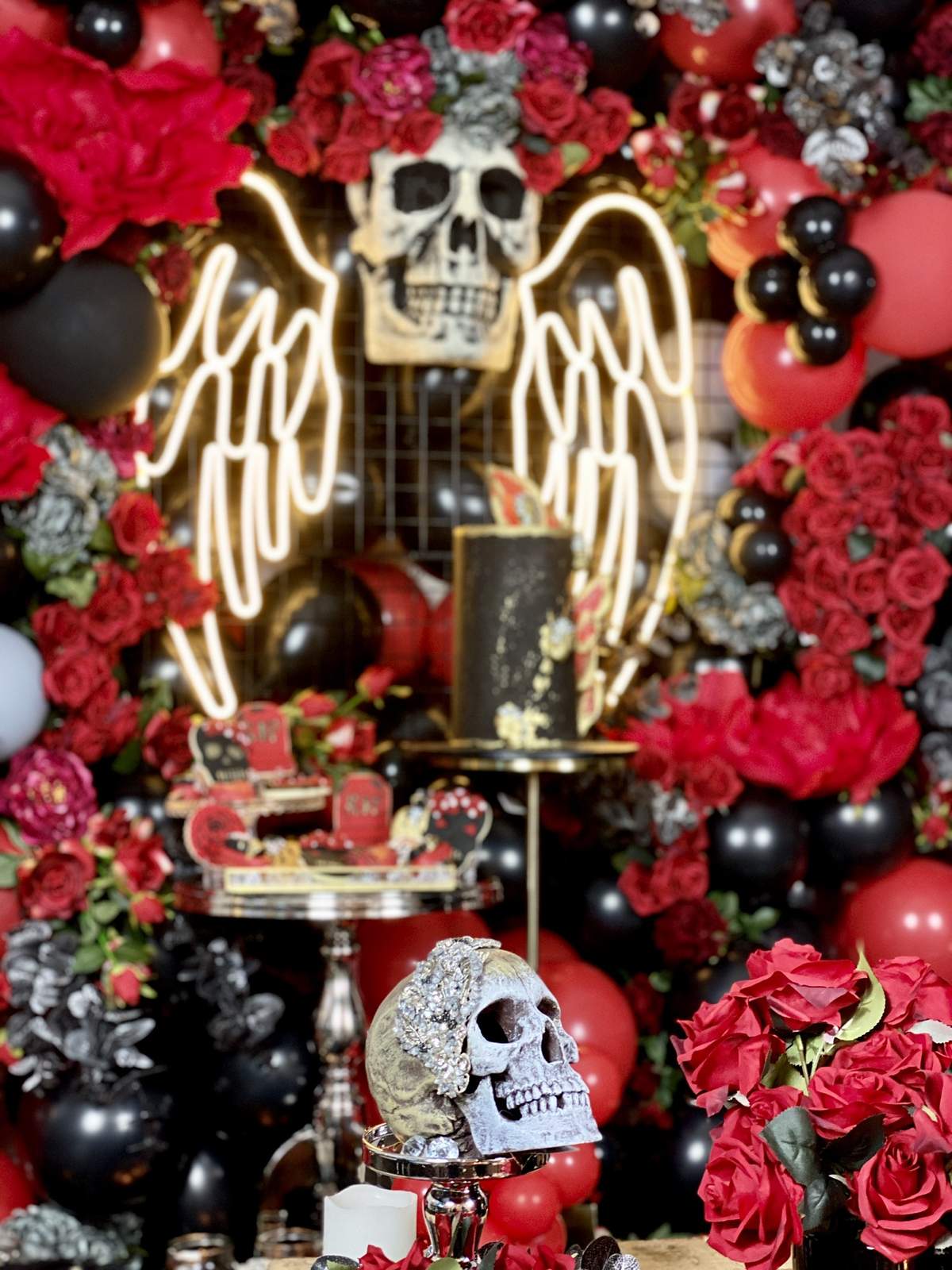 Dia de los muertos Halloween Party Ideas | Photo 1 of 21 | Catch My Party