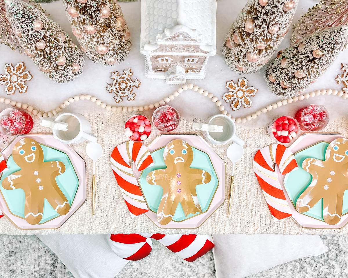 Gingerbread Man Christmas/Holiday Party Ideas | Photo 8 of 8 | Catch My ...