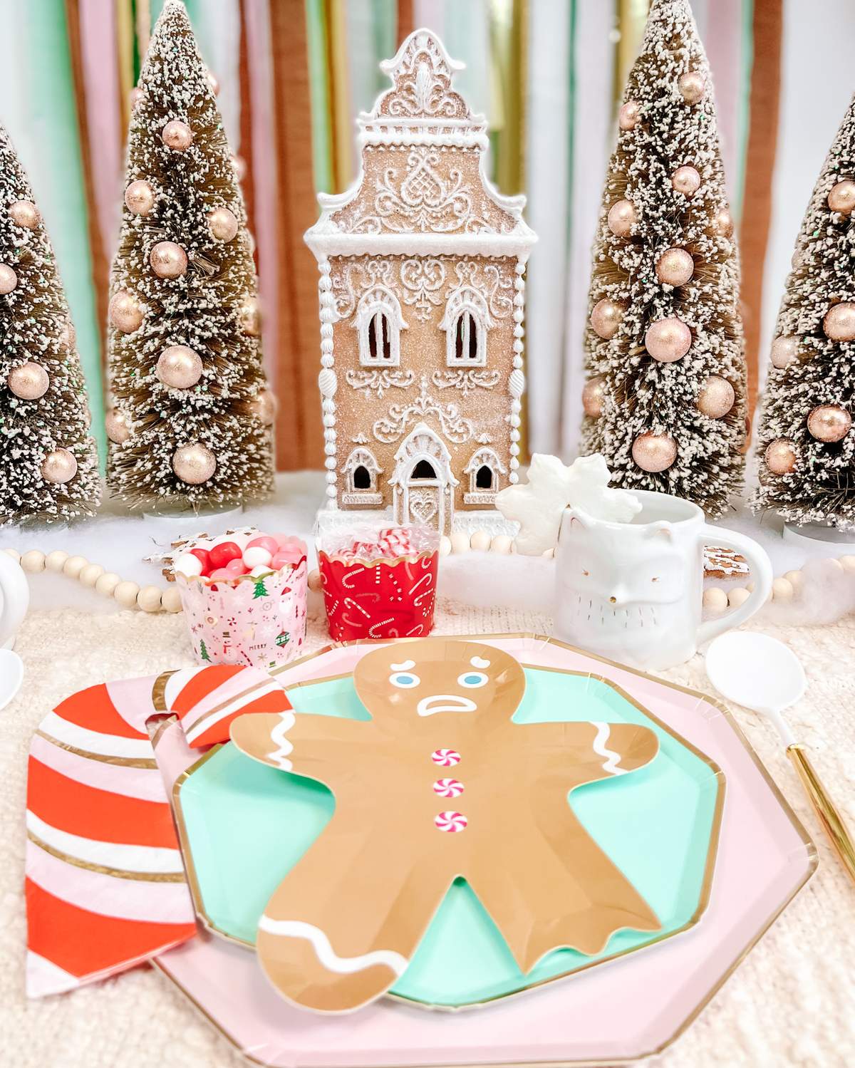 Gingerbread Man Christmas/Holiday Party Ideas | Photo 1 of 8 | Catch My ...