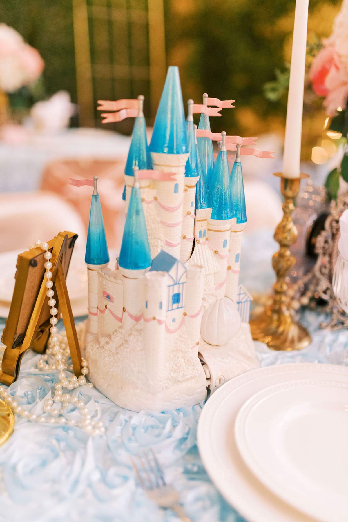 Cinderella Birthday Party Ideas | Photo 3 of 14 | Catch My Party
