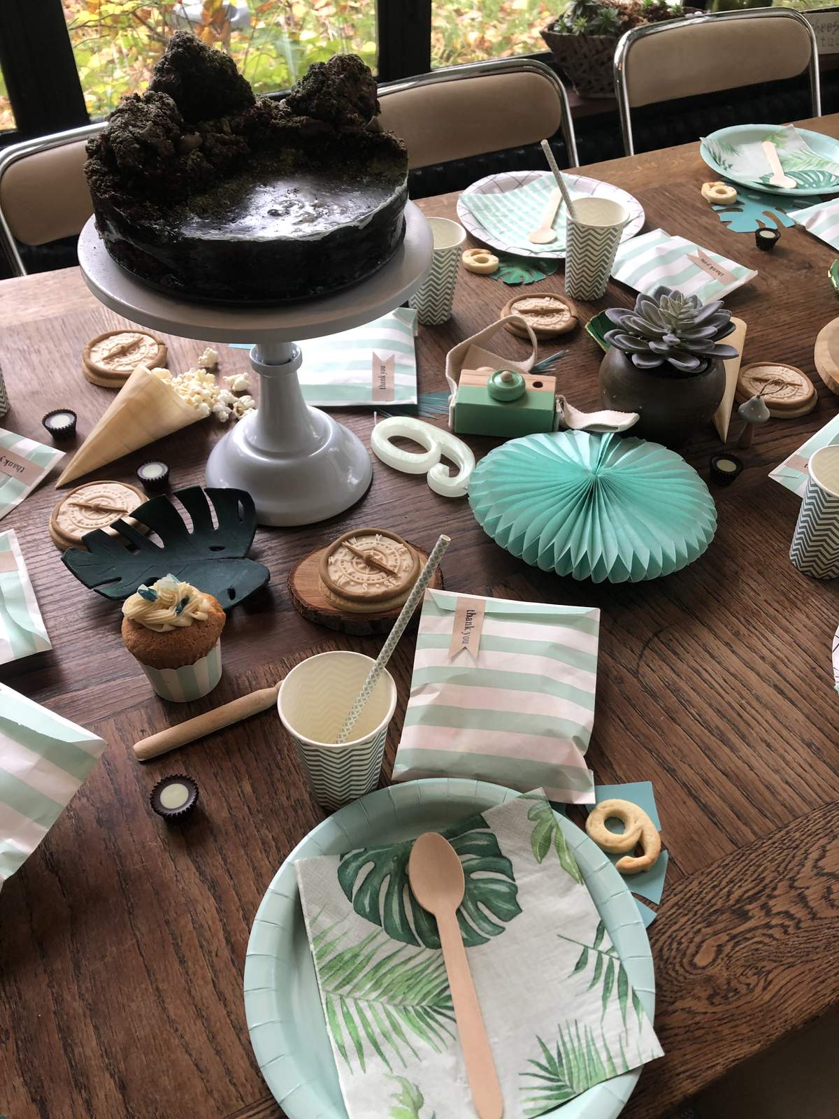 Journey to the center of the earth / Birthday "Joshua ‘s 9 rétro ...