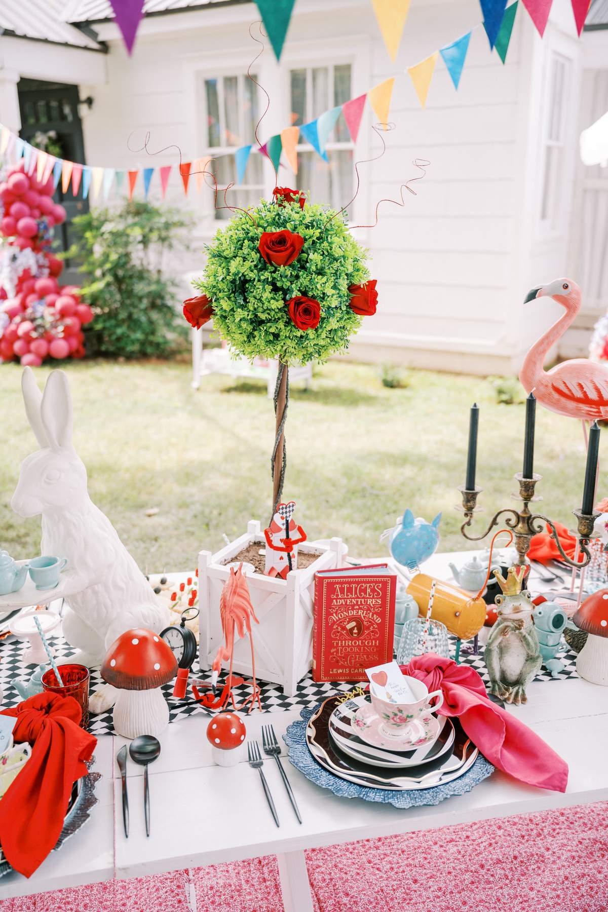 Alice in Wonderland Birthday Party Ideas | Photo 48 of 51 | Catch My Party