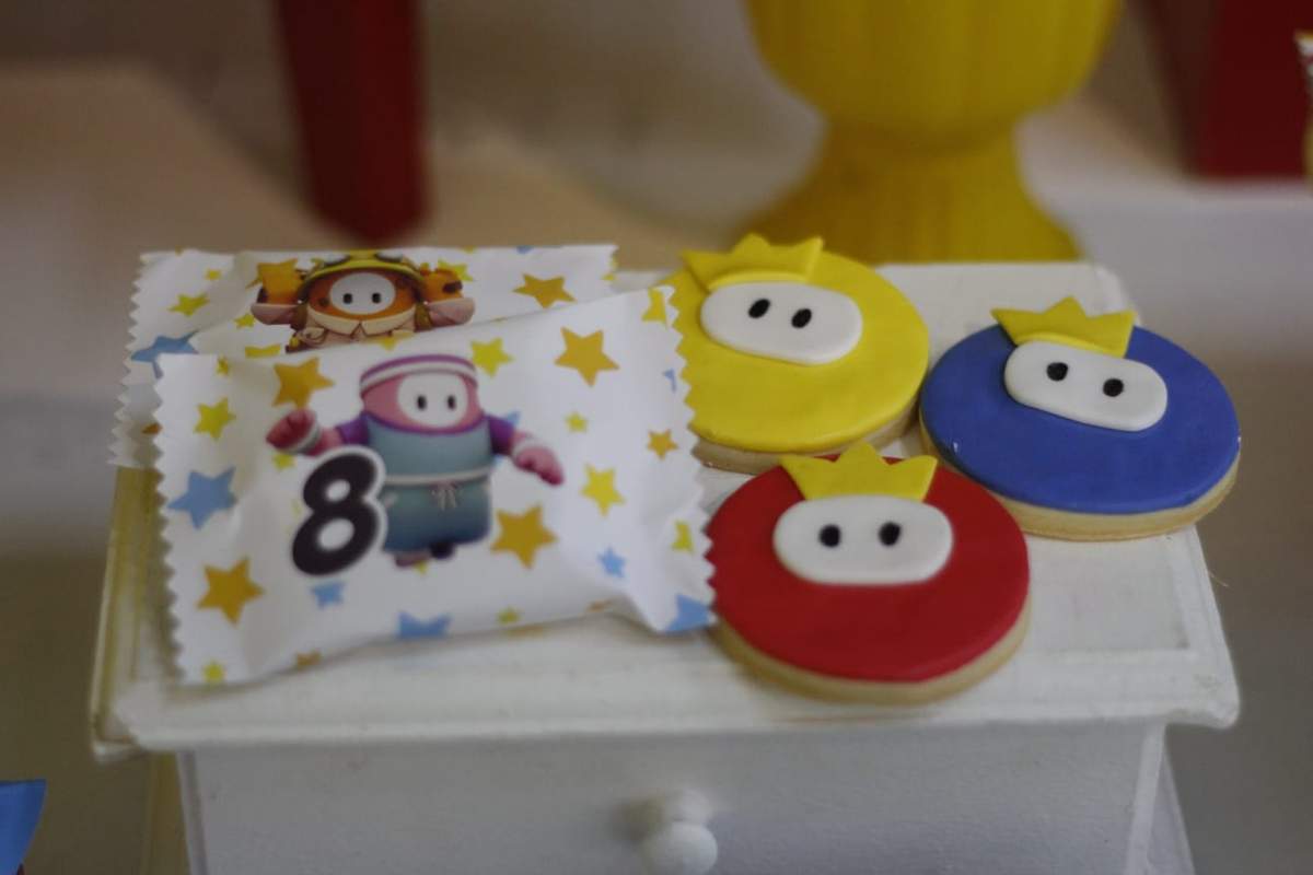 Fall guys Birthday Party Ideas | Photo 11 of 15 | Catch My Party