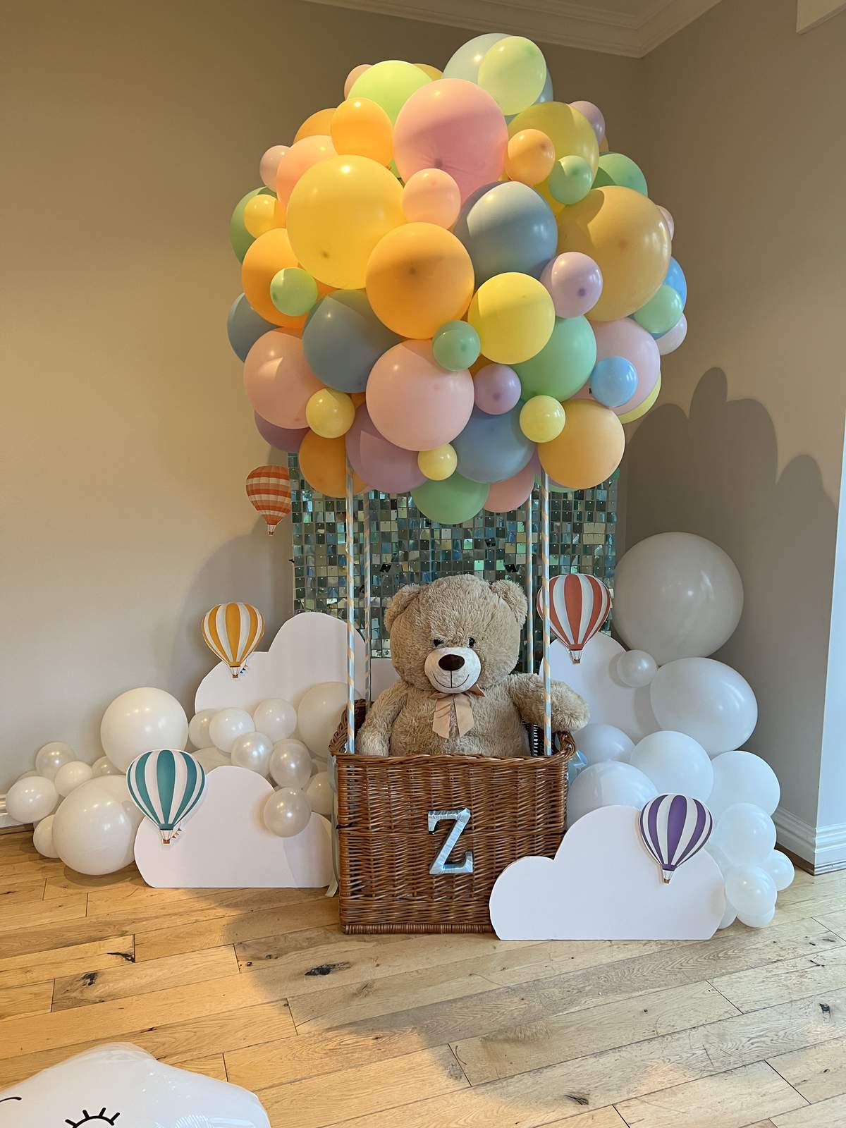 Pastel hot air balloon Birthday Party Ideas | Photo 4 of 9 | Catch My Party