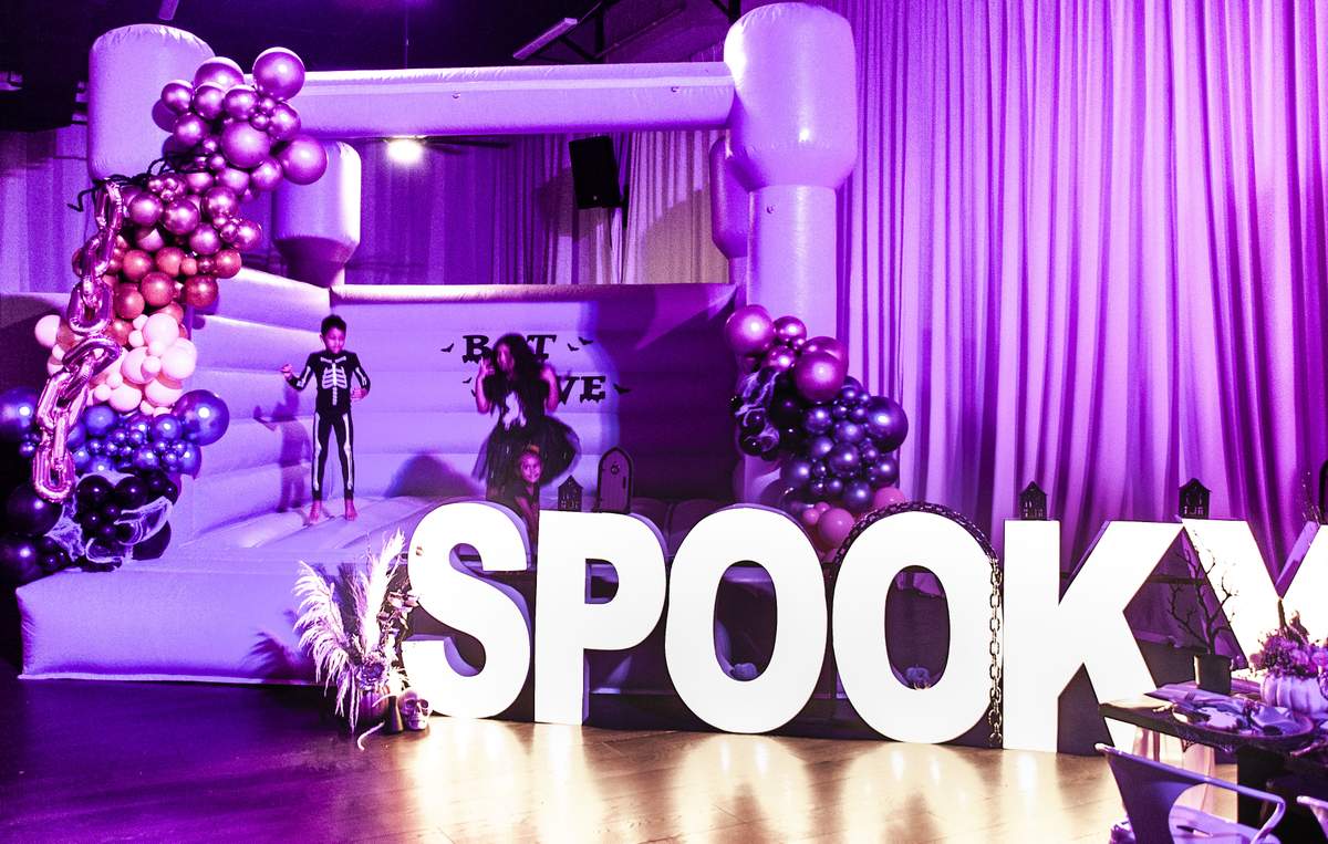 Spooky Halloween Halloween Party Ideas | Photo 1 of 16 | Catch My Party