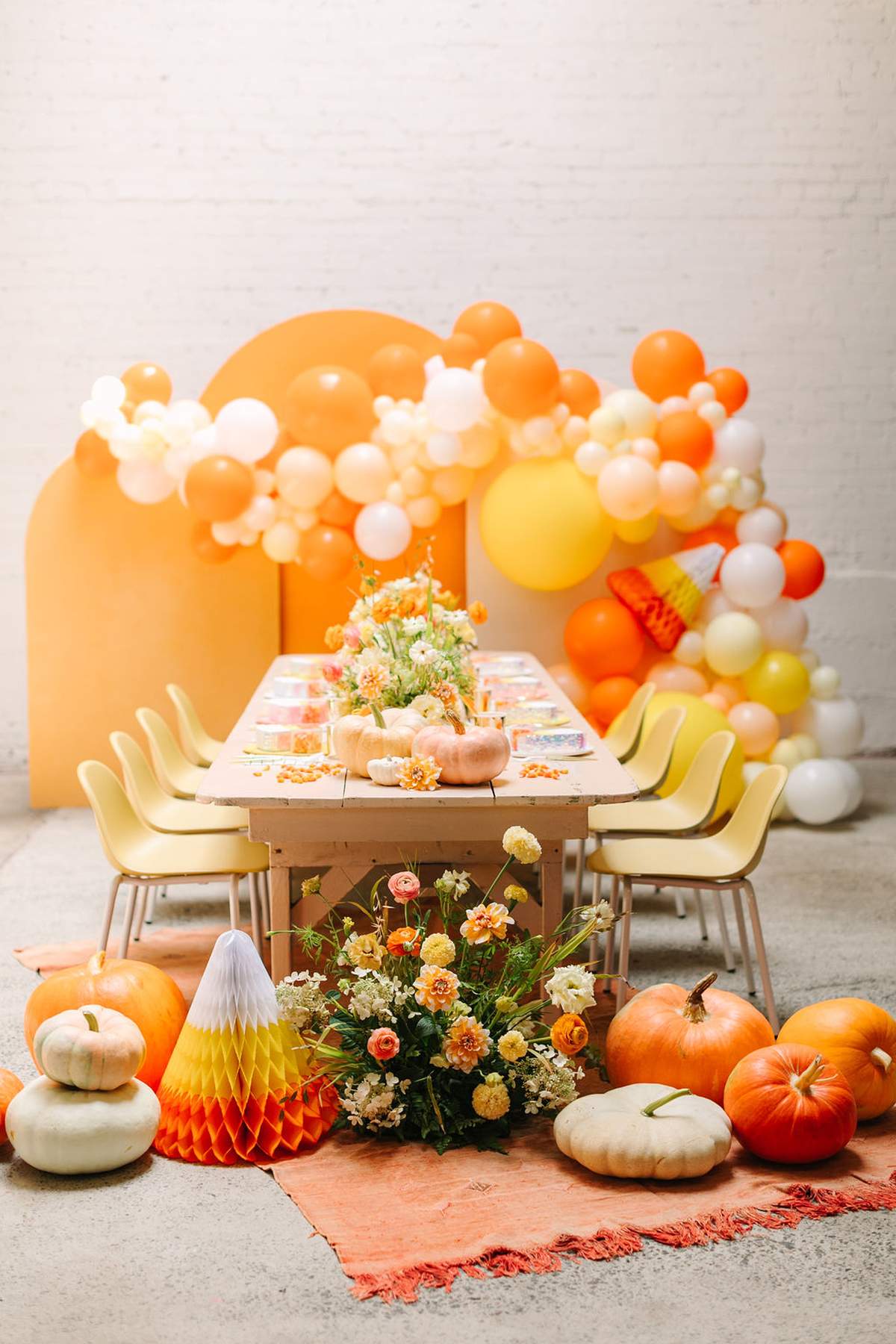 Candy Corn/Halloween Halloween Party Ideas | Photo 25 of 215 | Catch My ...
