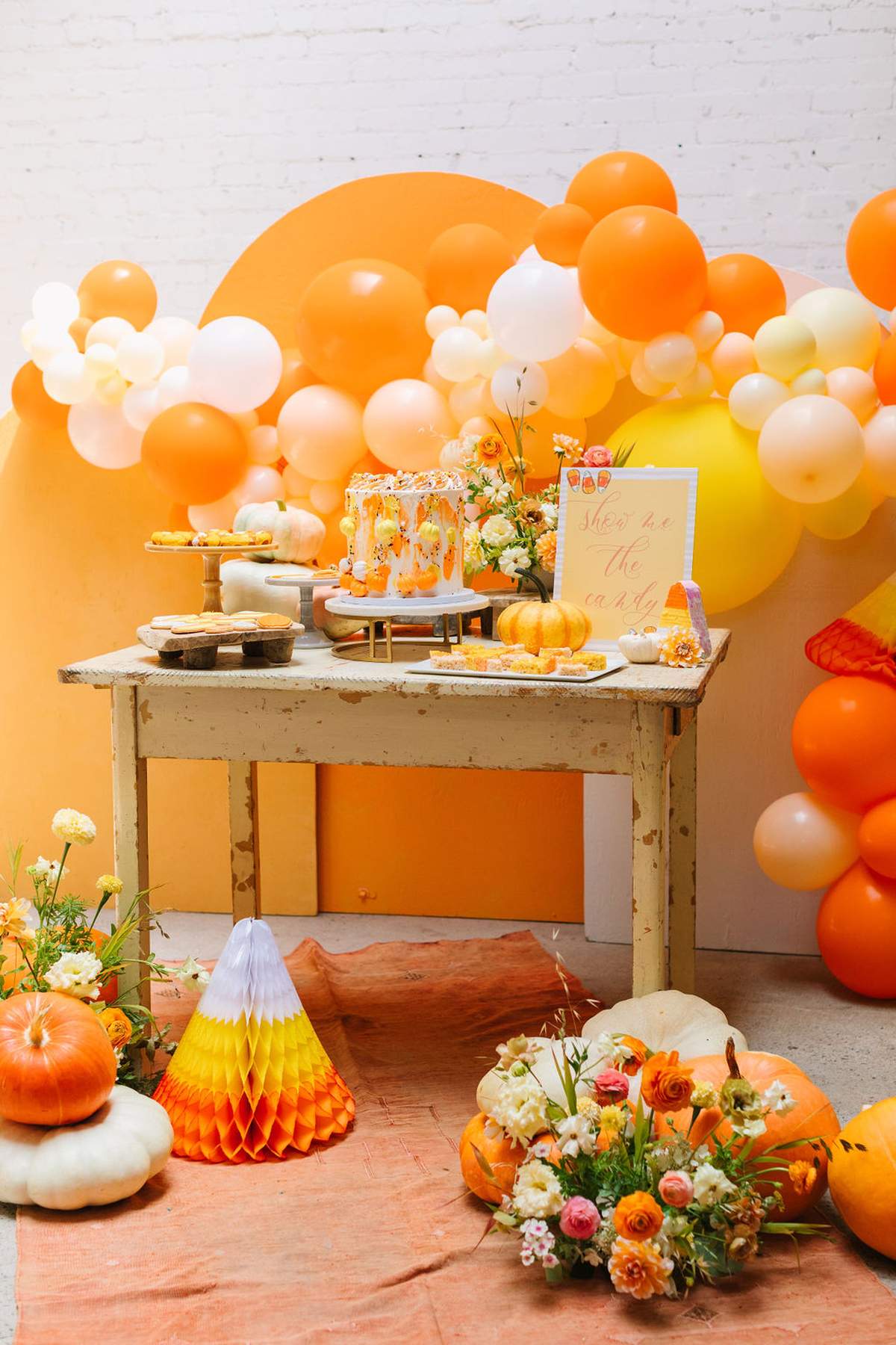 Candy Corn/Halloween Halloween Party Ideas | Photo 25 of 215 | Catch My ...
