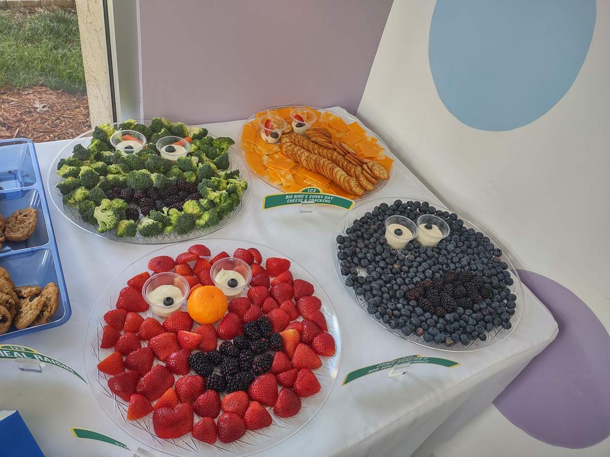 Cookie Monster Birthday Party Ideas | Photo 6 of 10 | Catch My Party