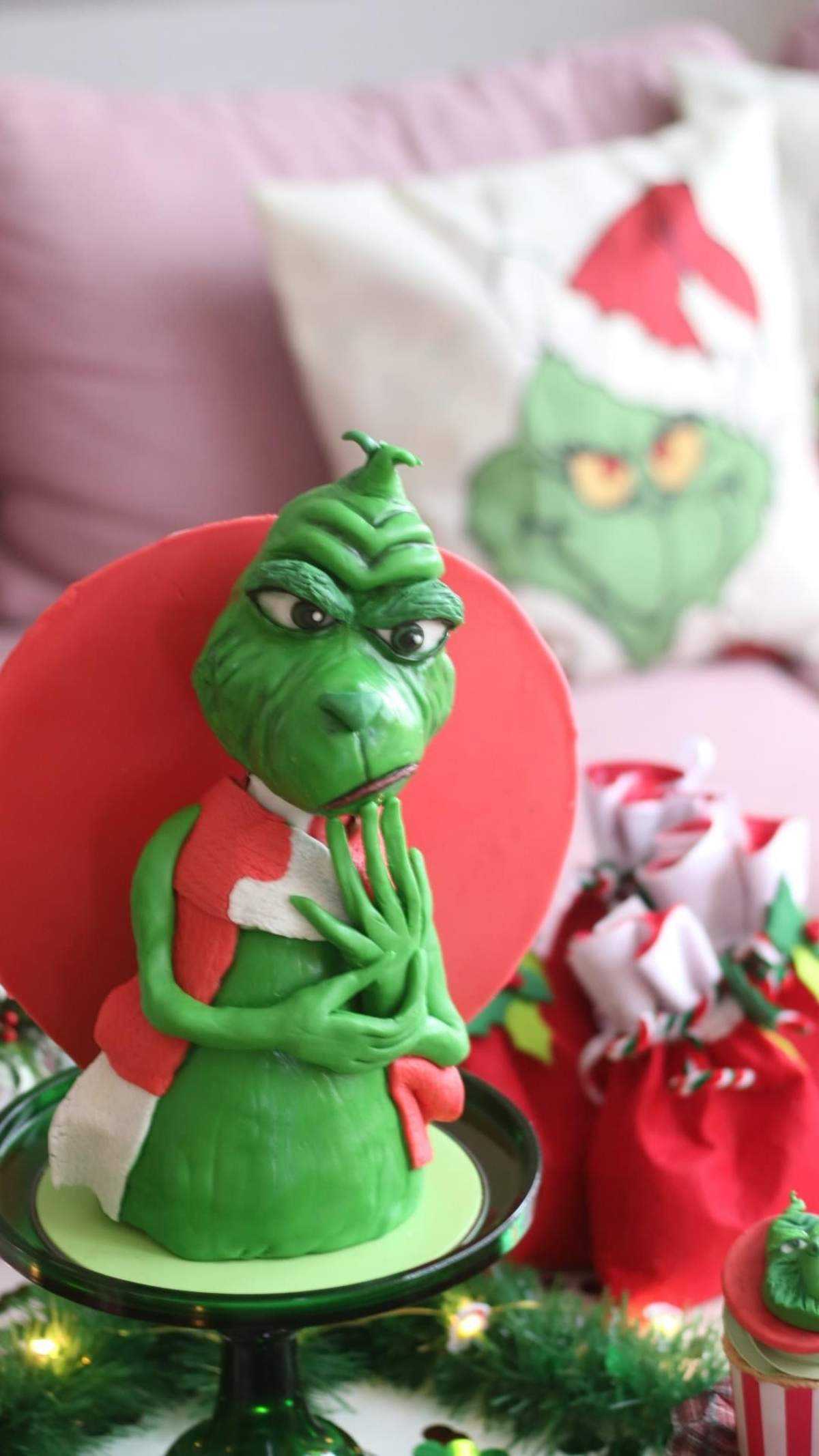 Grinch Christmas party Christmas/Holiday Party Ideas | Photo 3 of 30 ...