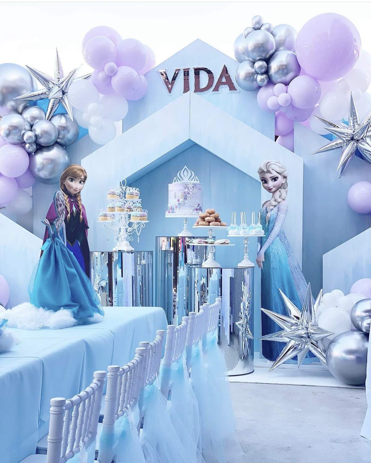 Frozen (Disney) Birthday Party Ideas | Photo 6 of 13 | Catch My Party