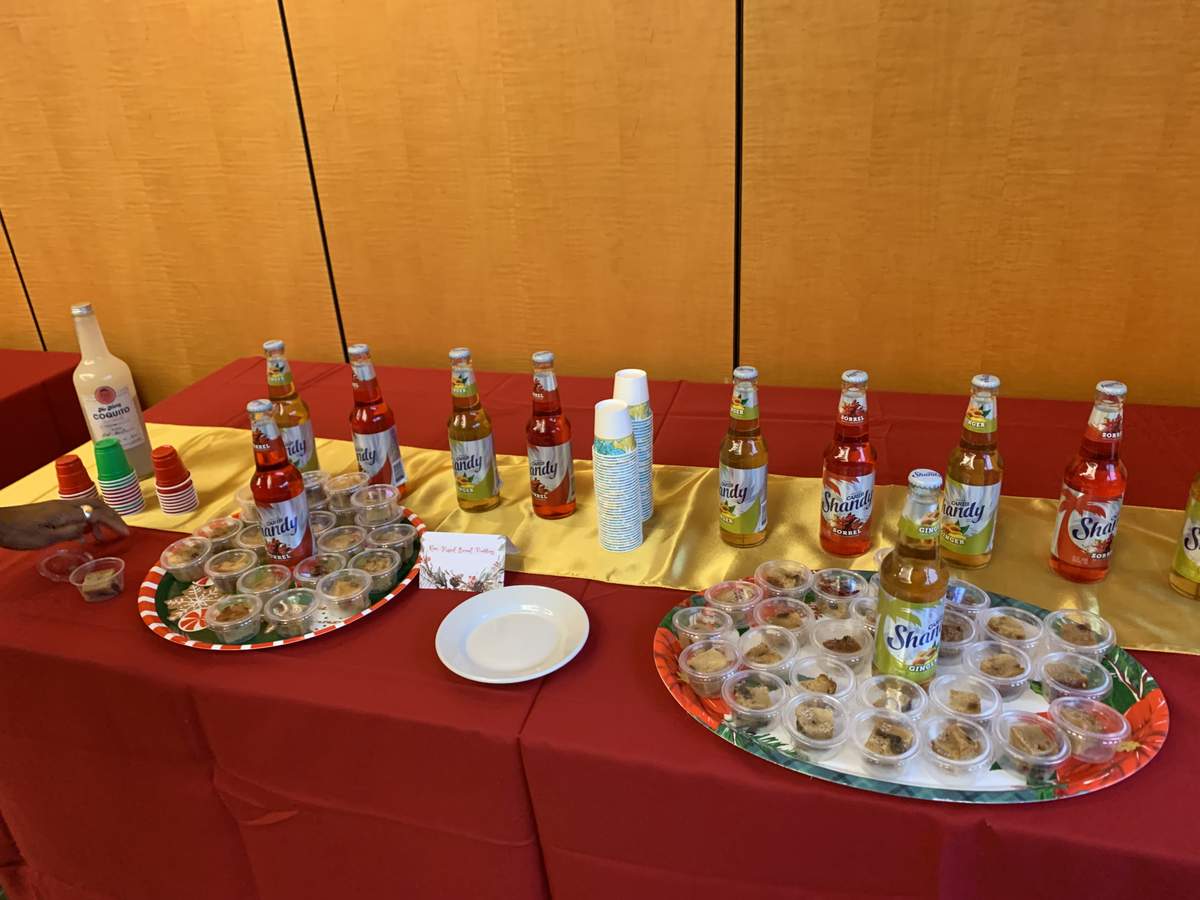Fall Through Christmas Christmas/Holiday Party Ideas | Photo 1 of 7 ...