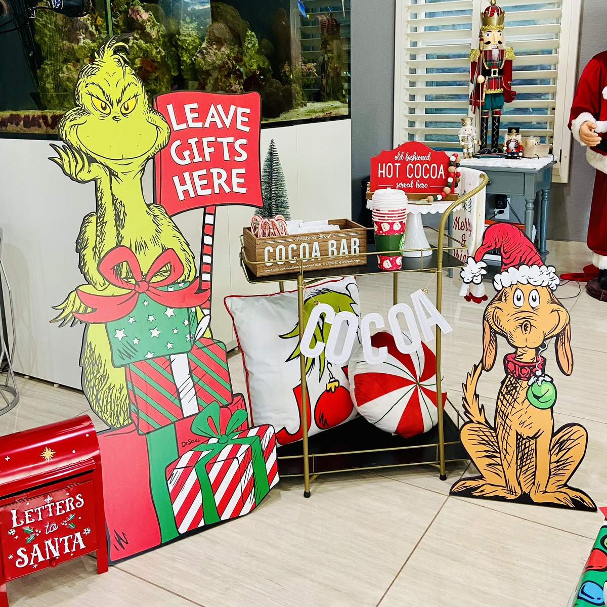 The Grinch Who Stole Christmas Christmas/Holiday Party Ideas | Photo 1 ...
