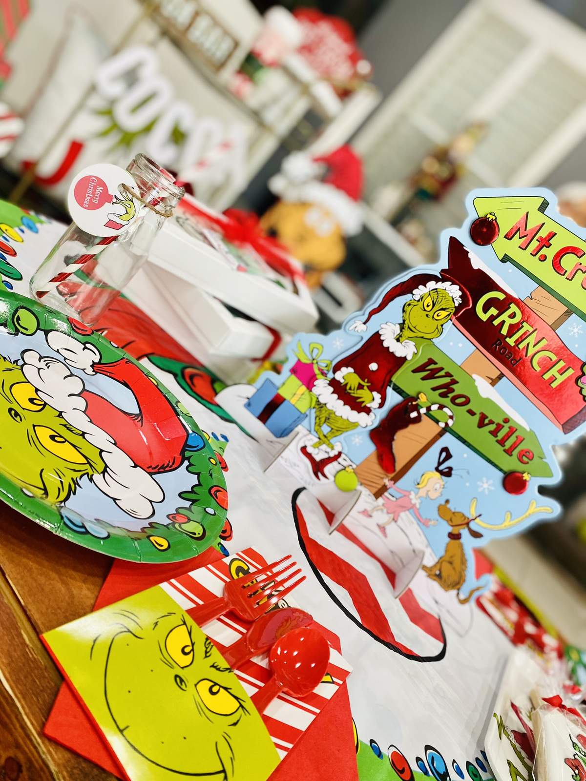 The Grinch Who Stole Christmas Christmas/Holiday Party Ideas | Photo 1 ...