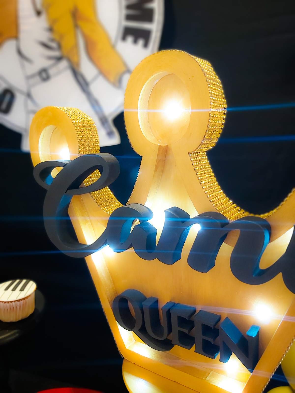 Queen - Freddie Mercury Party Birthday Party Ideas | Photo 1 of 10 ...