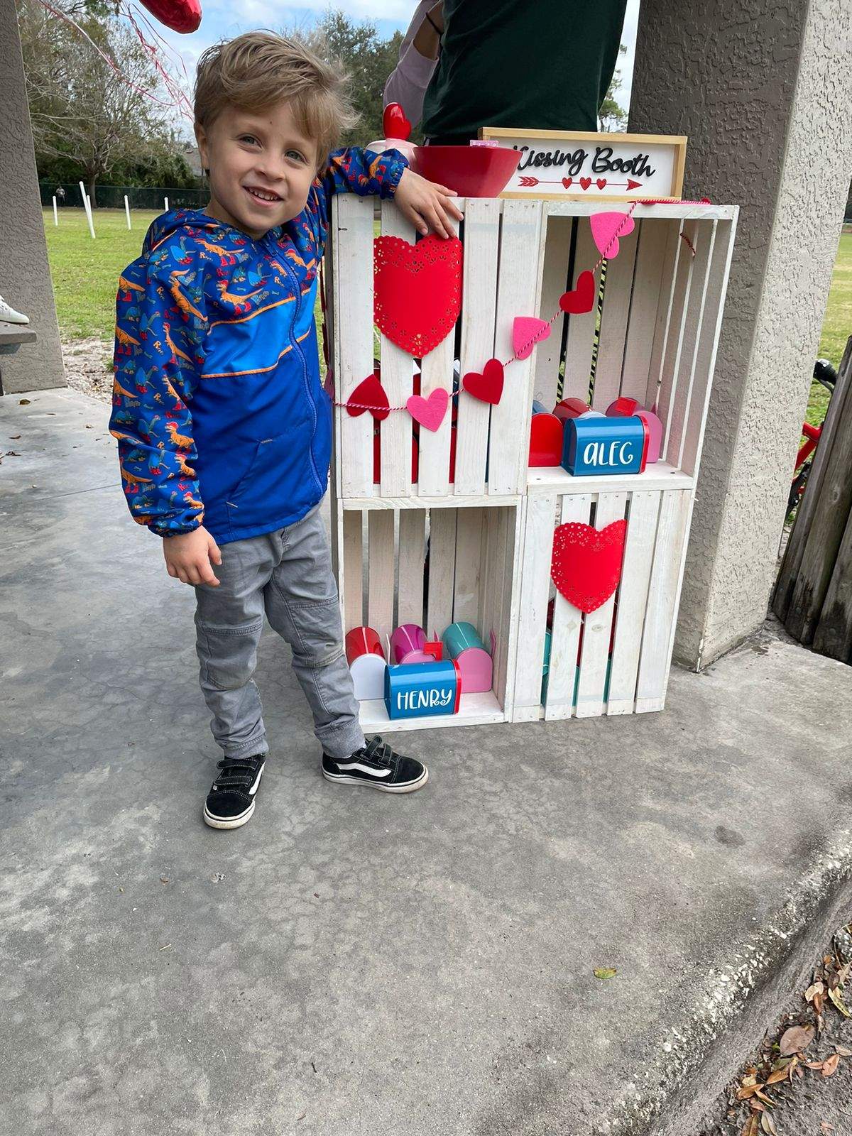 Hearts/ Valentine’s Birthday Party Ideas | Photo 16 of 17 | Catch My Party