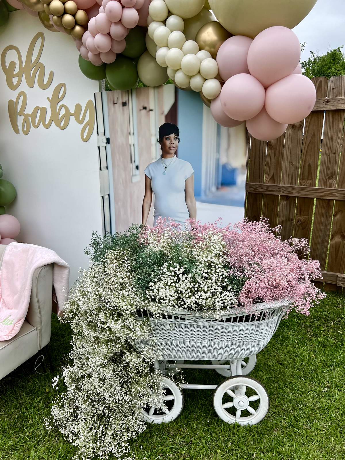 April showers brings May flowers Baby Shower Party Ideas | Photo 3 of 9 ...
