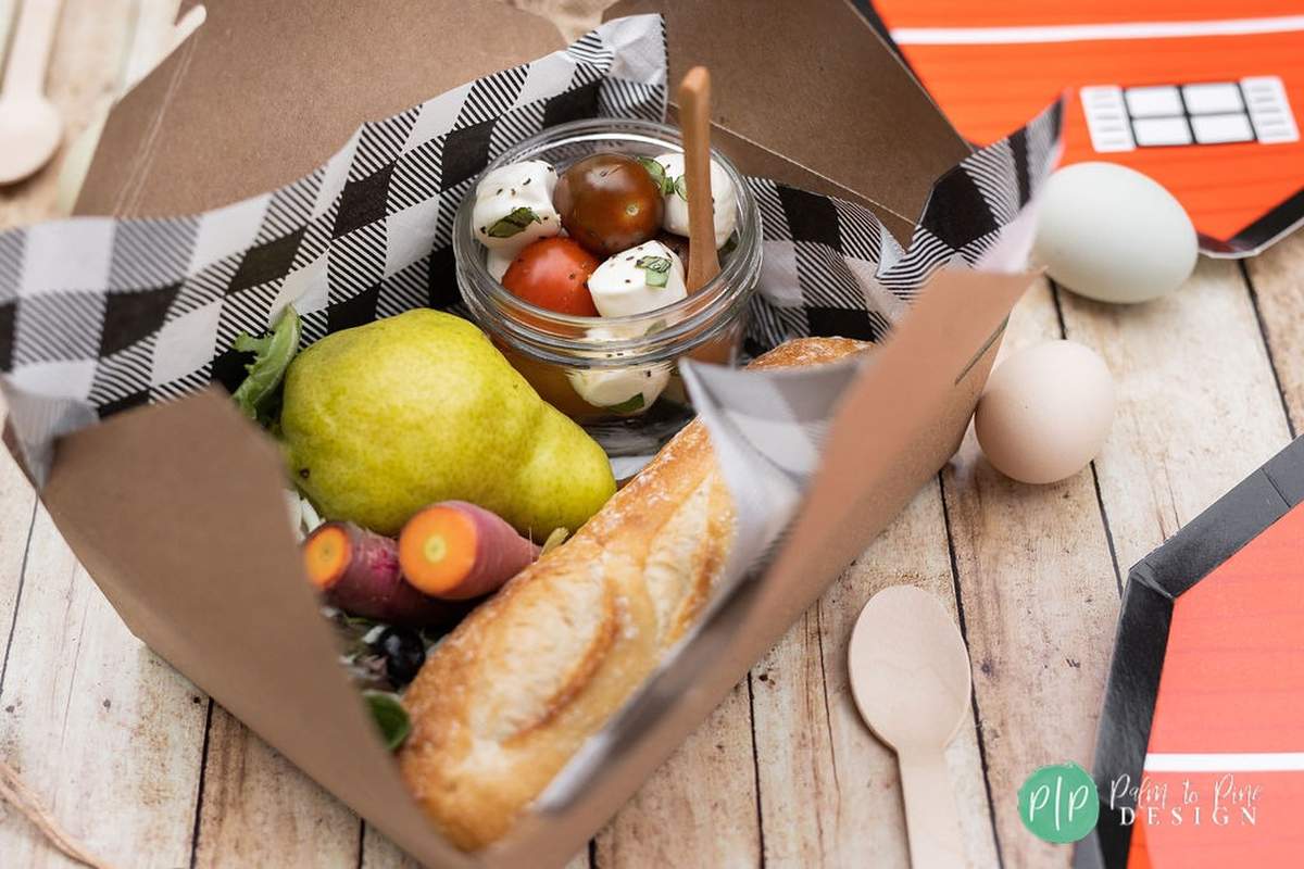 Down on the Farm Chicken Party Birthday Party Ideas | Photo 34 of 34 ...