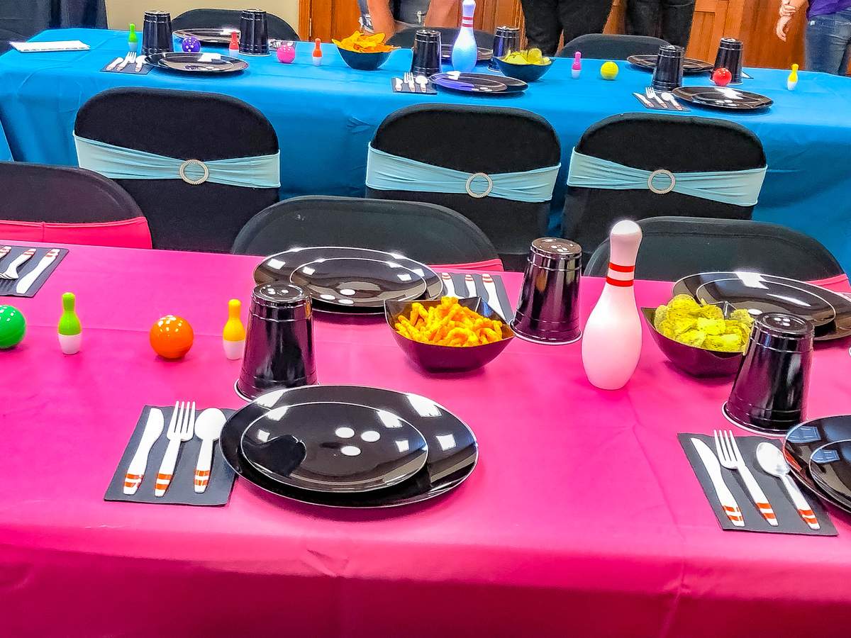 Bowling Birthday Party Ideas | Photo 4 of 35 | Catch My Party