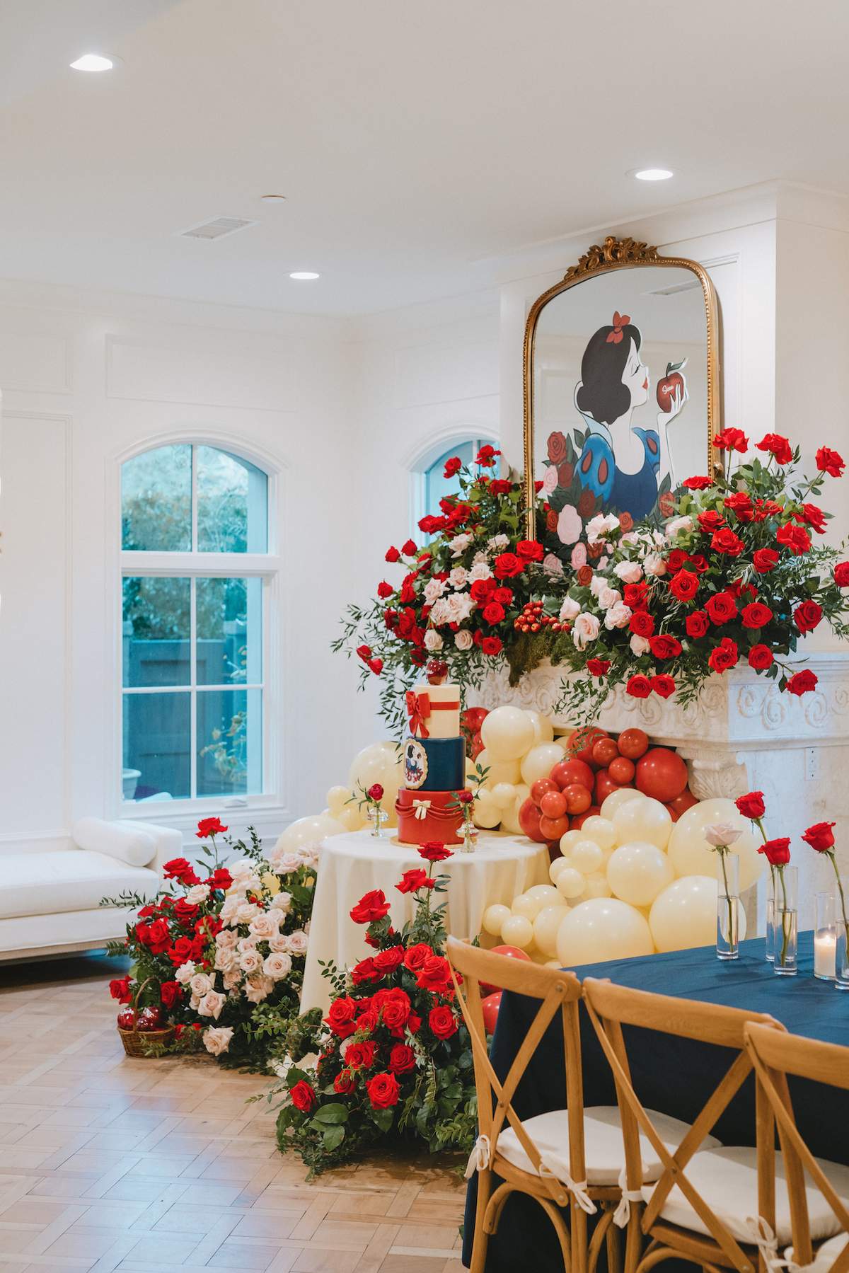 Snow White Birthday Party Ideas | Photo 2 of 23 | Catch My Party