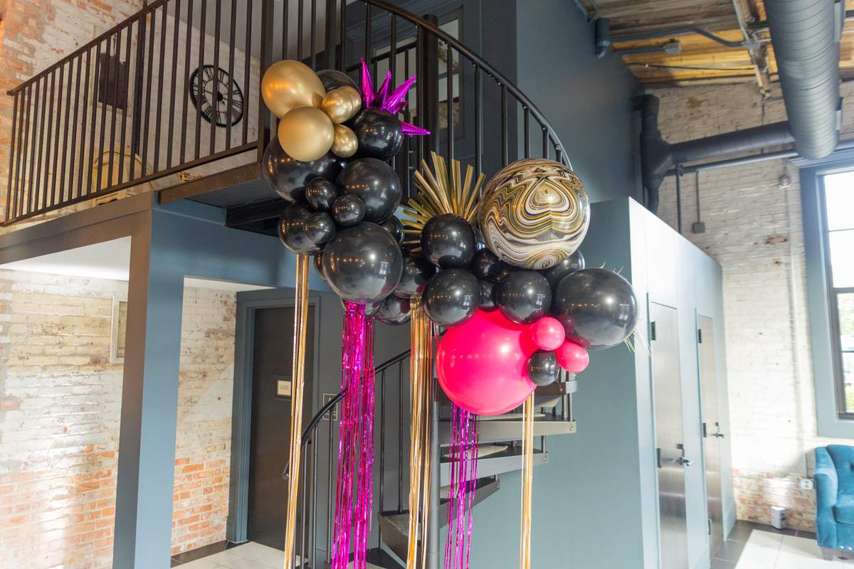 Glam Gala Birthday Party Ideas | Photo 17 of 57 | Catch My Party
