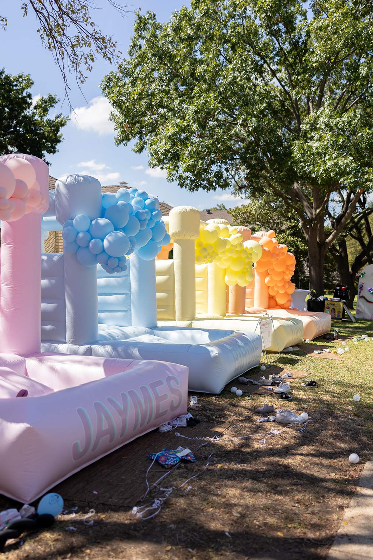 Color Party Birthday Party Ideas | Photo 7 of 29 | Catch My Party