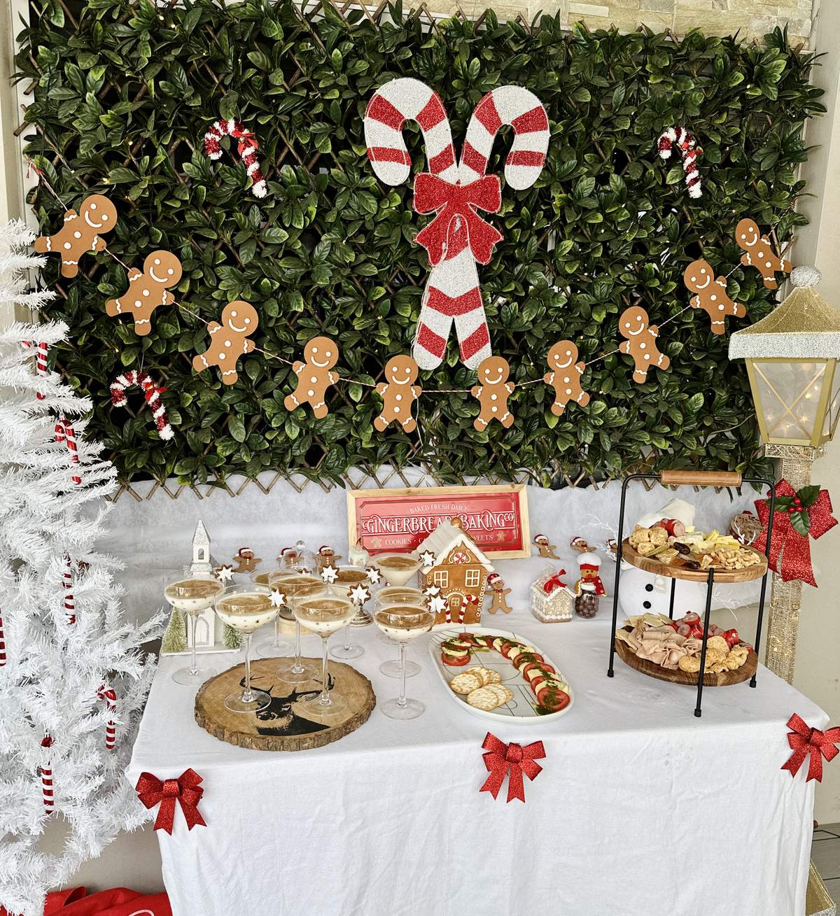 Gingerbread Christmas Christmas/Holiday Party Ideas | Photo 2 of 34 ...