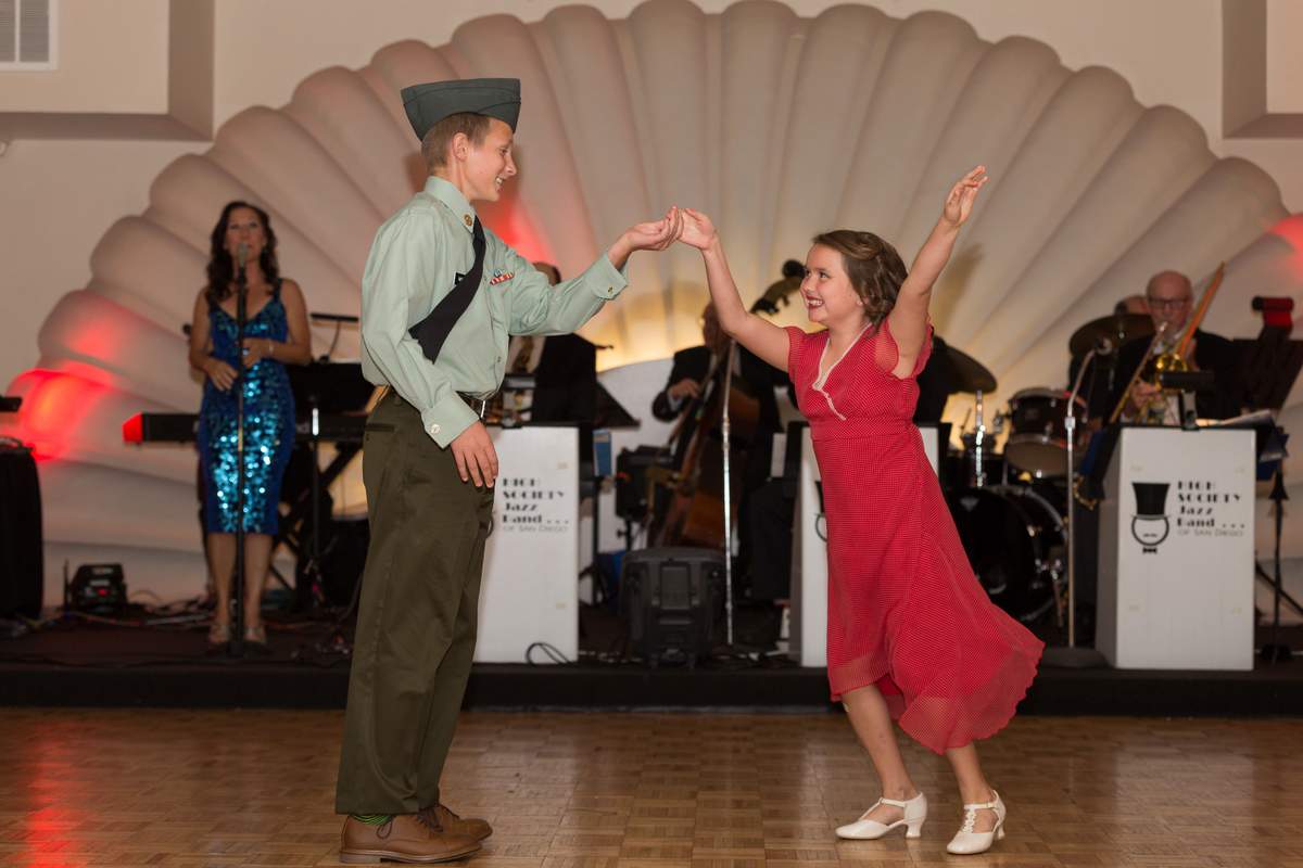 Vintage Hollywood Birthday Party Ideas | Photo 1 of 28 | Catch My Party