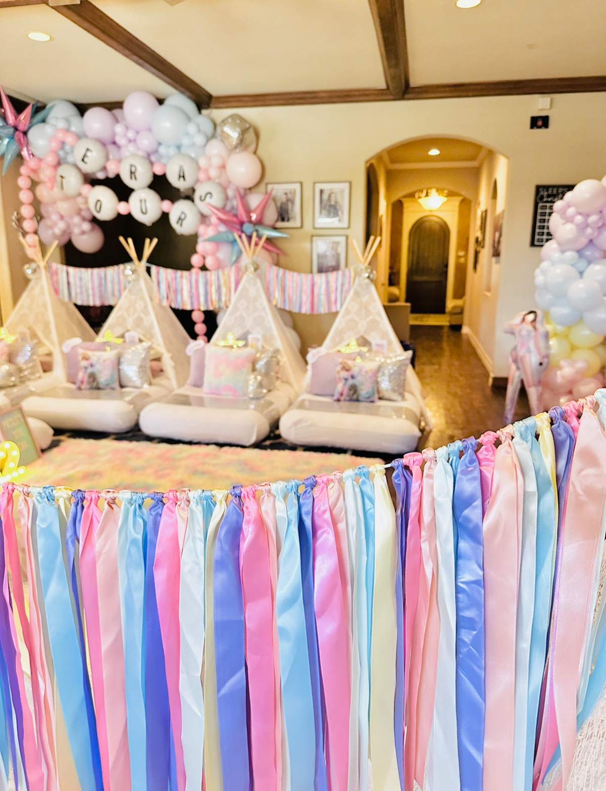 Taylor Swift Sleepover "Lover Version" Birthday Party Ideas | Photo 7 ...
