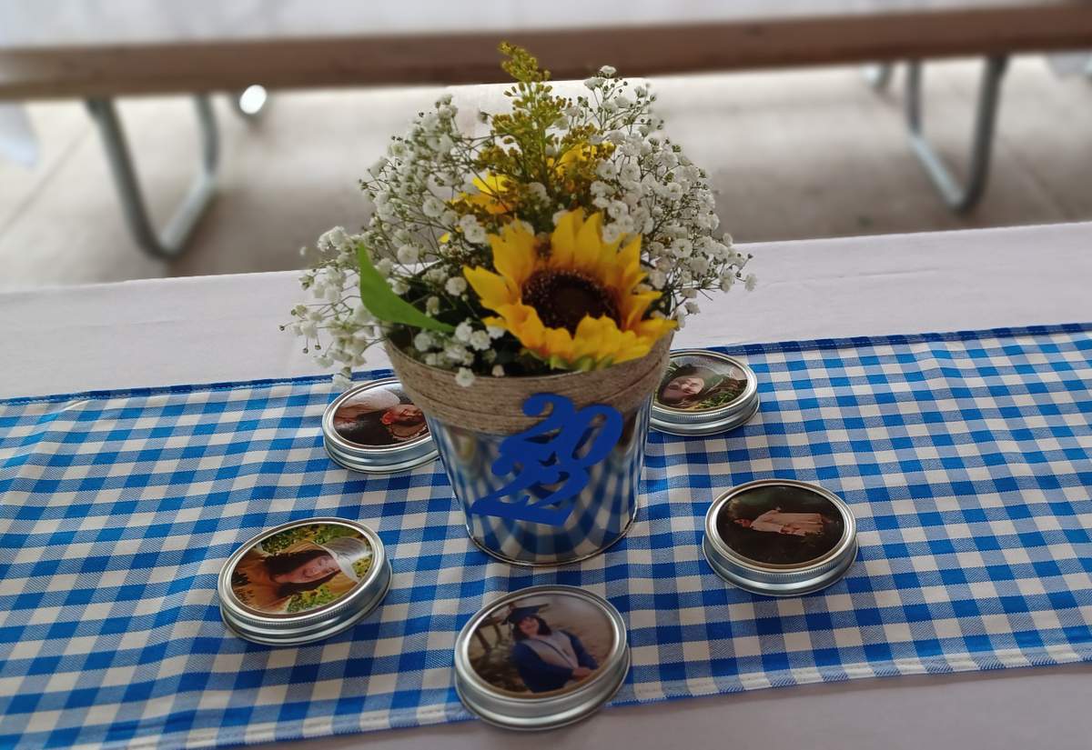 Rustic Sunflower / Graduation/End of School "Rustic Sunflower ...