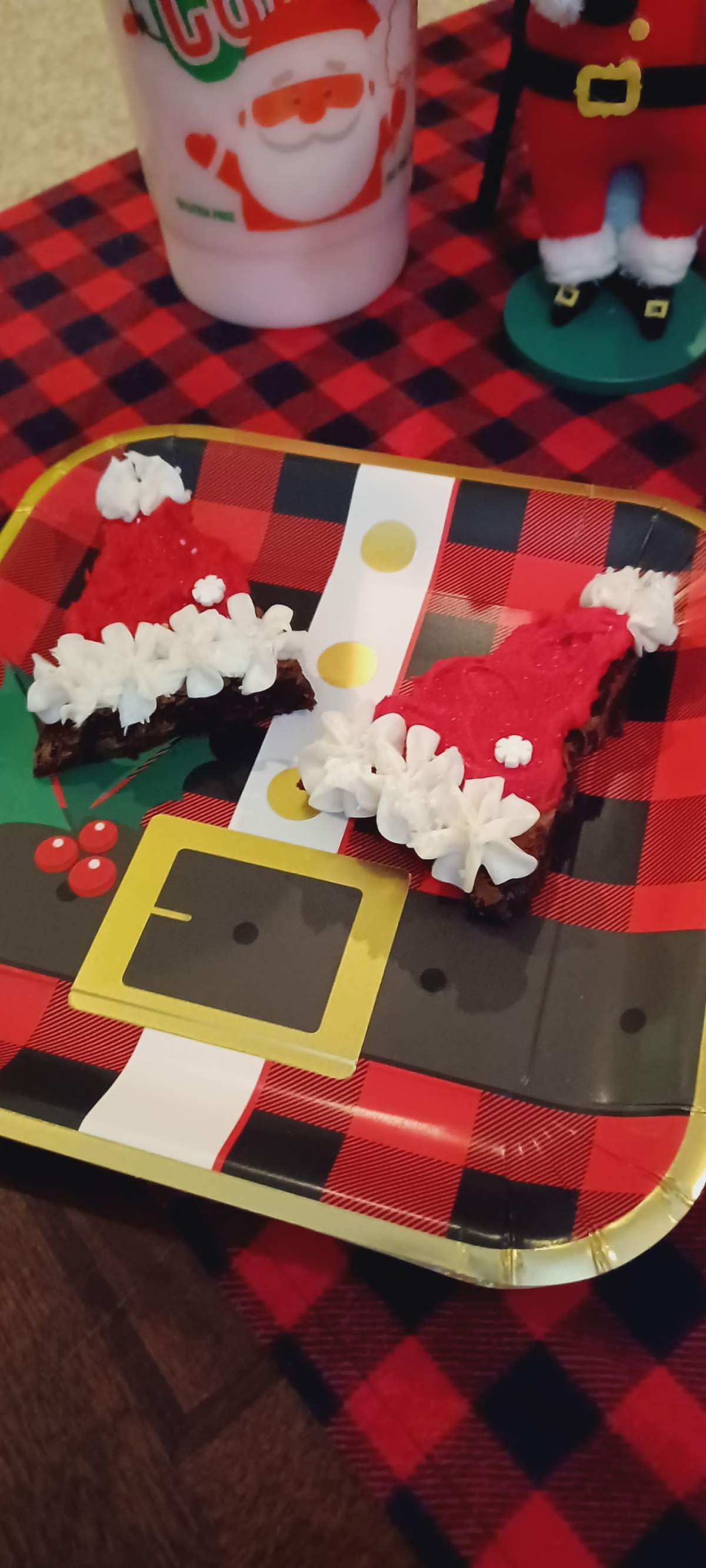 The Santa Clause Movie Night Christmas/Holiday Party Ideas | Photo 5 of ...