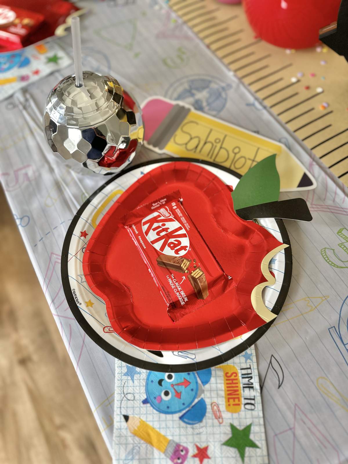 Last Day of School! Last Day of School! Party Ideas | Photo 2 of 15 ...