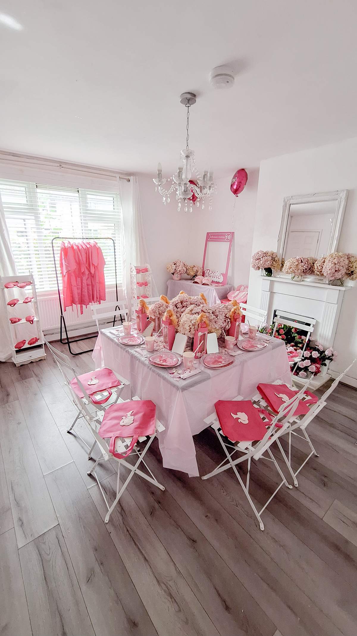 Barbie Birthday Party Ideas | Photo 25 of 48 | Catch My Party