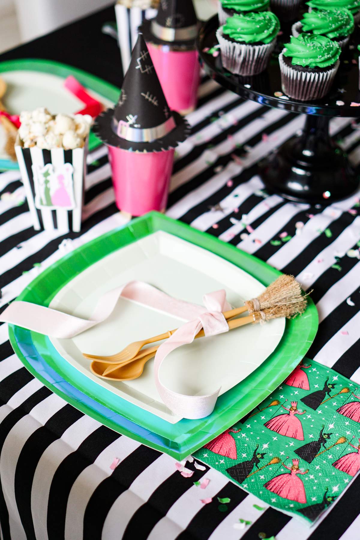 Wicked Themed Birthday Birthday Party Ideas | Photo 28 of 33 | Catch My ...